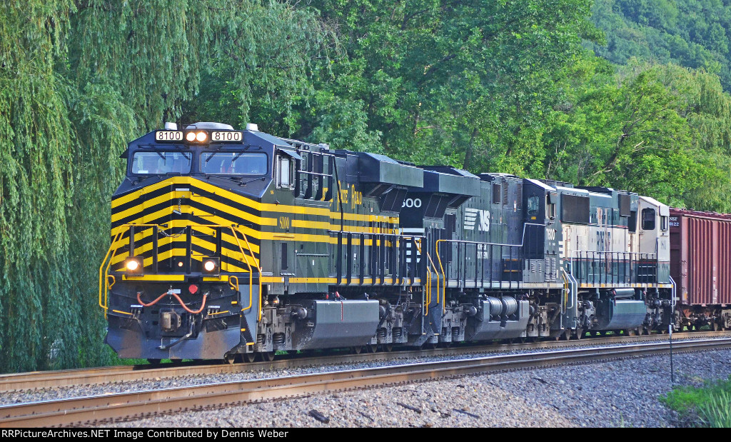 NS 8100, ENSF's Aurora Sub.